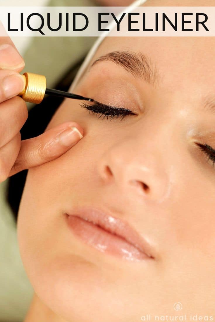 Natural Liquid Eyeliner With 100% Pure Black Tea | All Natural Ideas